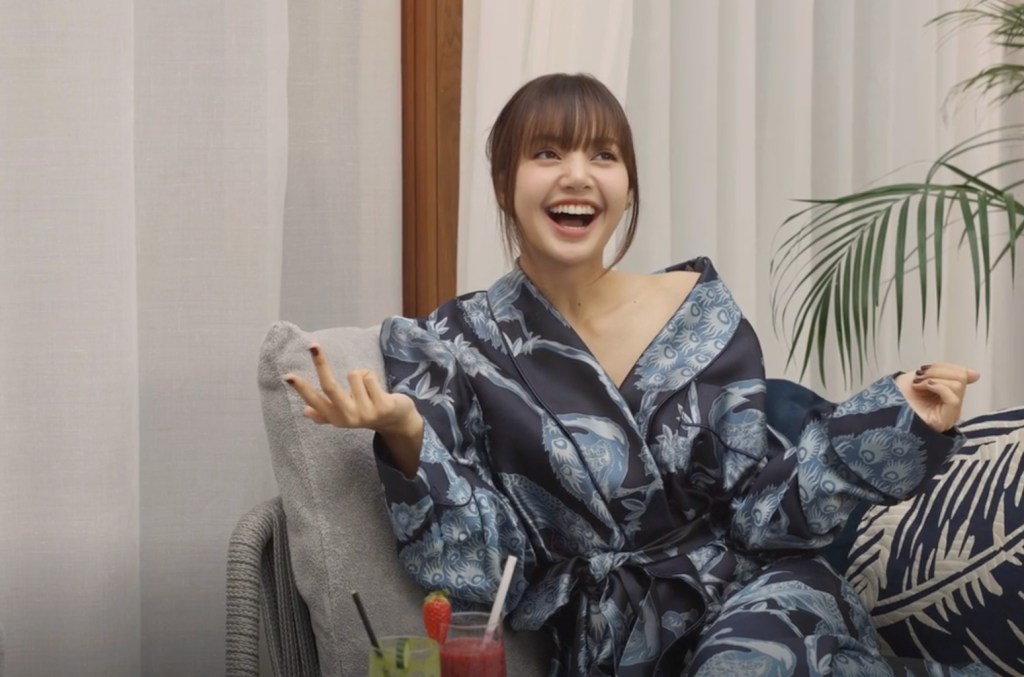 LISA of BLACKPINK Calls Doja Cat Her ‘Dream' Duet Partner Ahead of ...