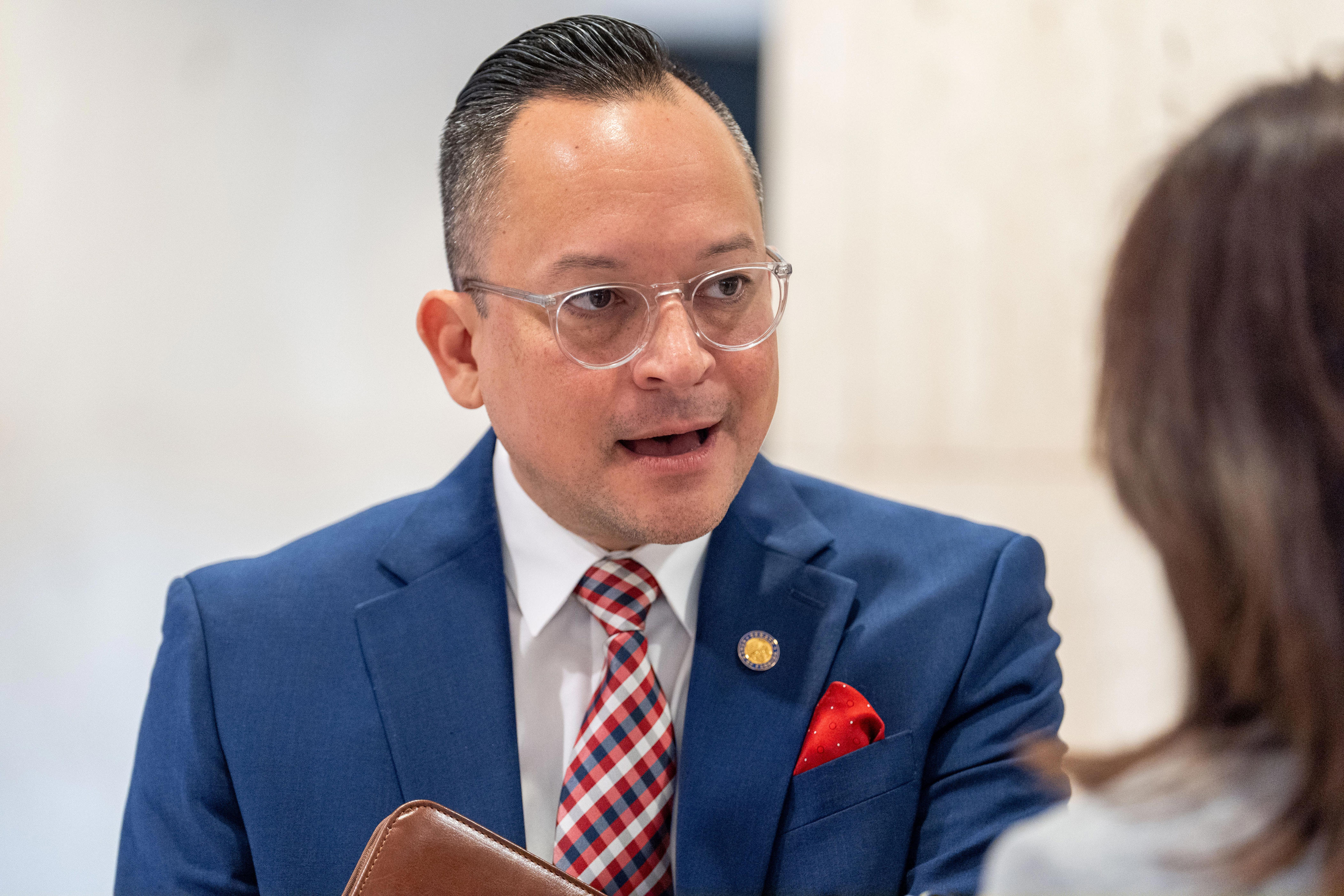 DeSantis uses law that never mentioned crosswalks to erase street art ...