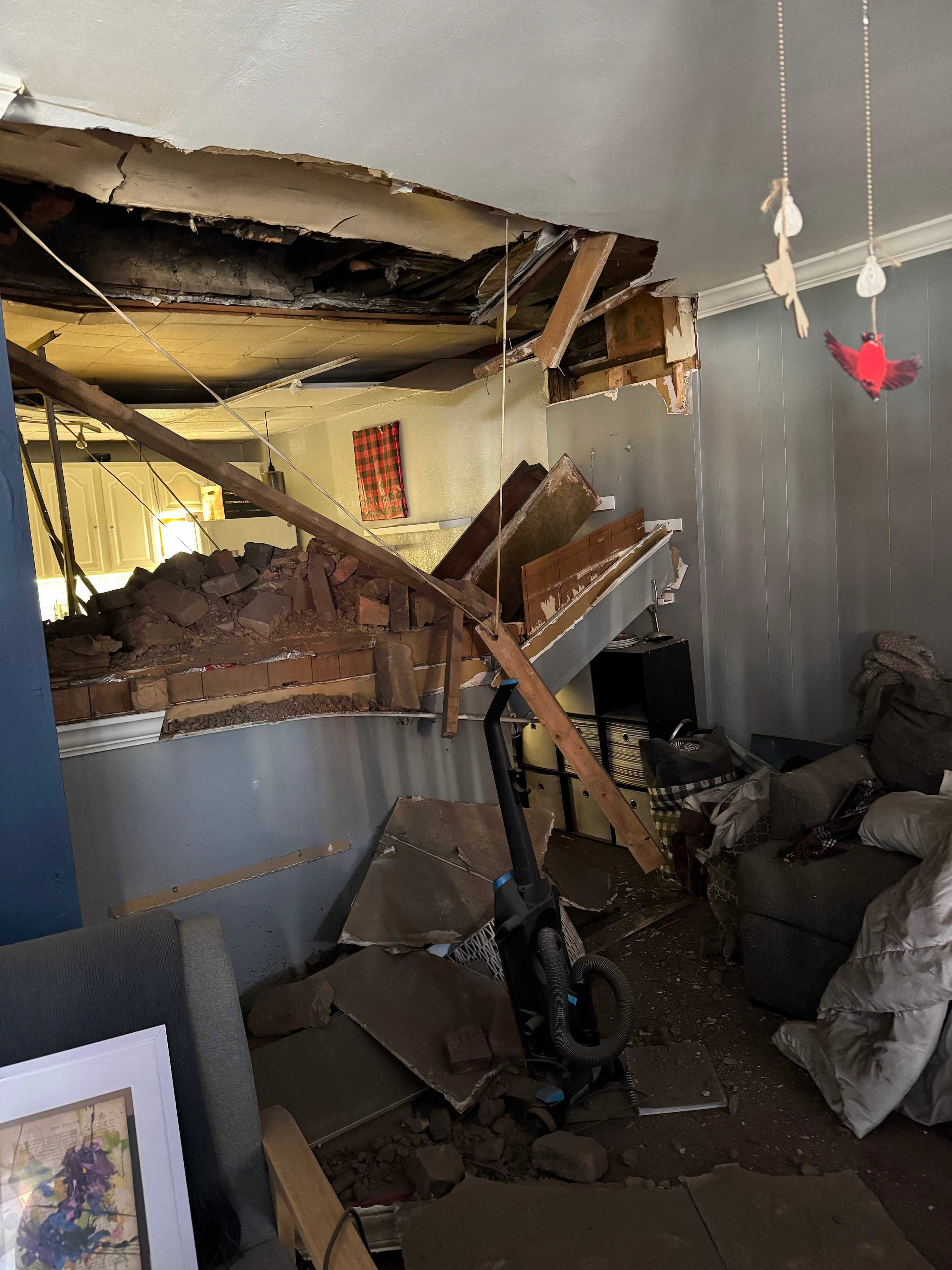 Chimney collapse displaces multiple people in Allegheny County