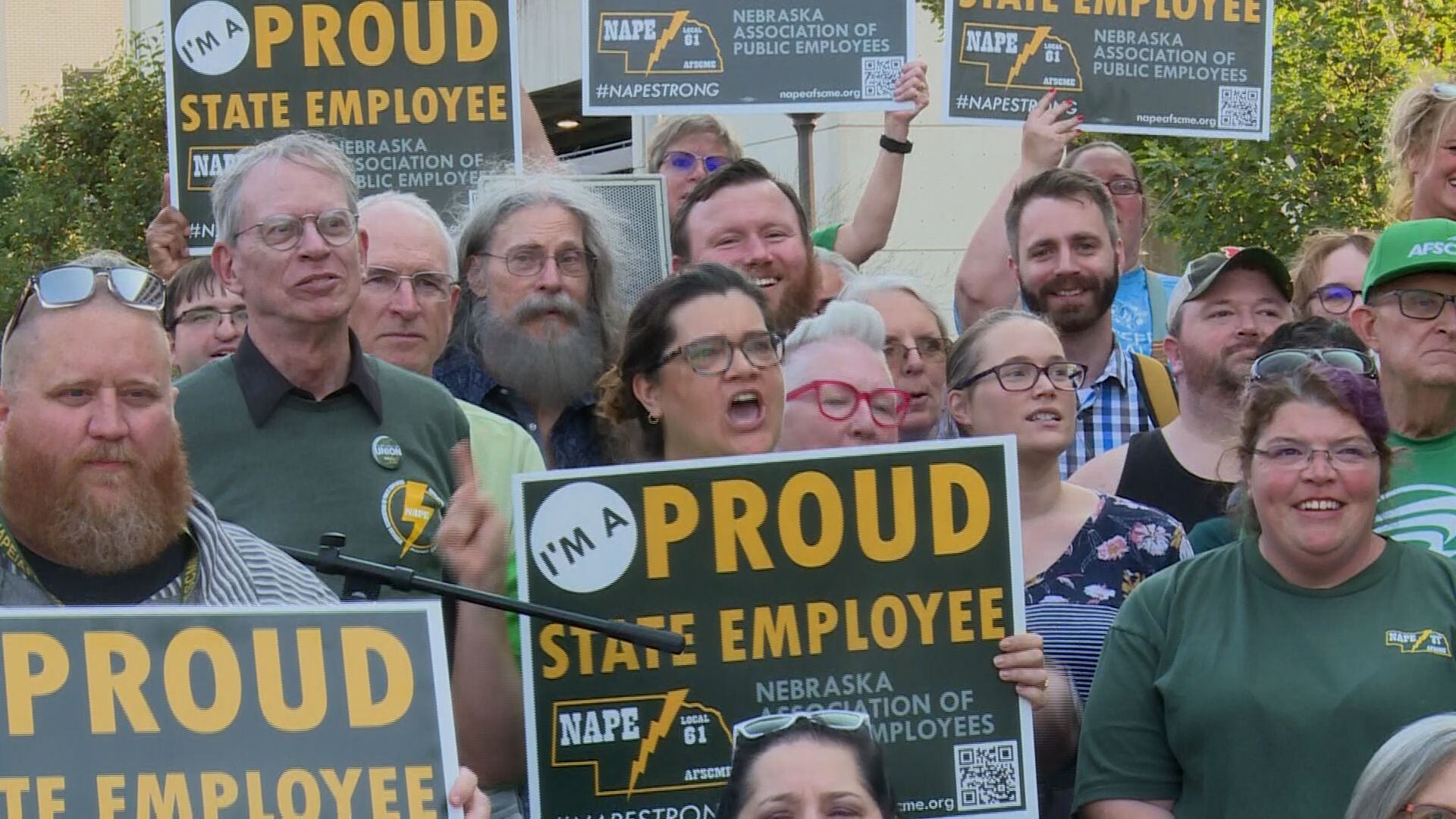 Nebraska state employees will receive better benefits with new labor ...