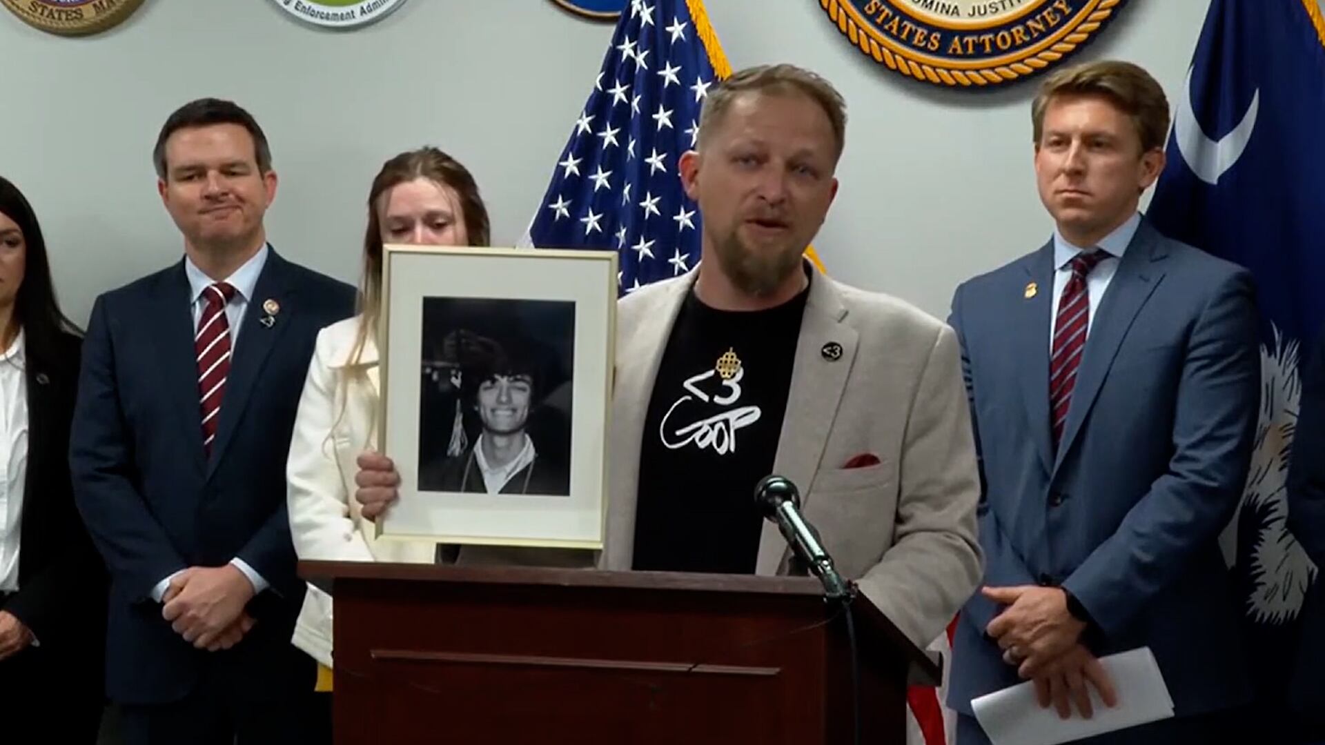 South Carolina Rep. witnesses ‘Take it Down’ act signed into law after ...