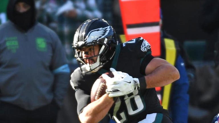 Will Shipley’s first NFL TD lifts the spirts of his high school coach ...