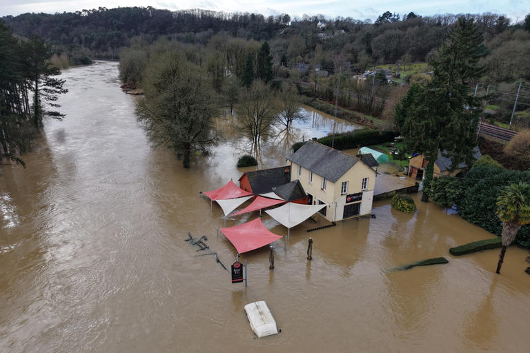 Storm Herminia live: More rain weather warnings for UK as thousands still without power and ...
