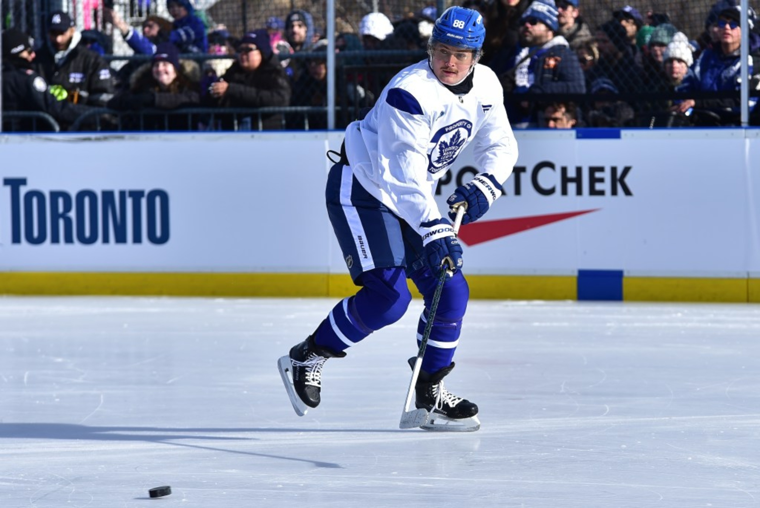 Photo Gallery: Toronto Maple Leafs’ 2025 outdoor practice at Prince of ...