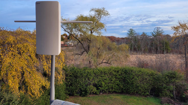 How to Watch Local Channels Without Cable in 2025