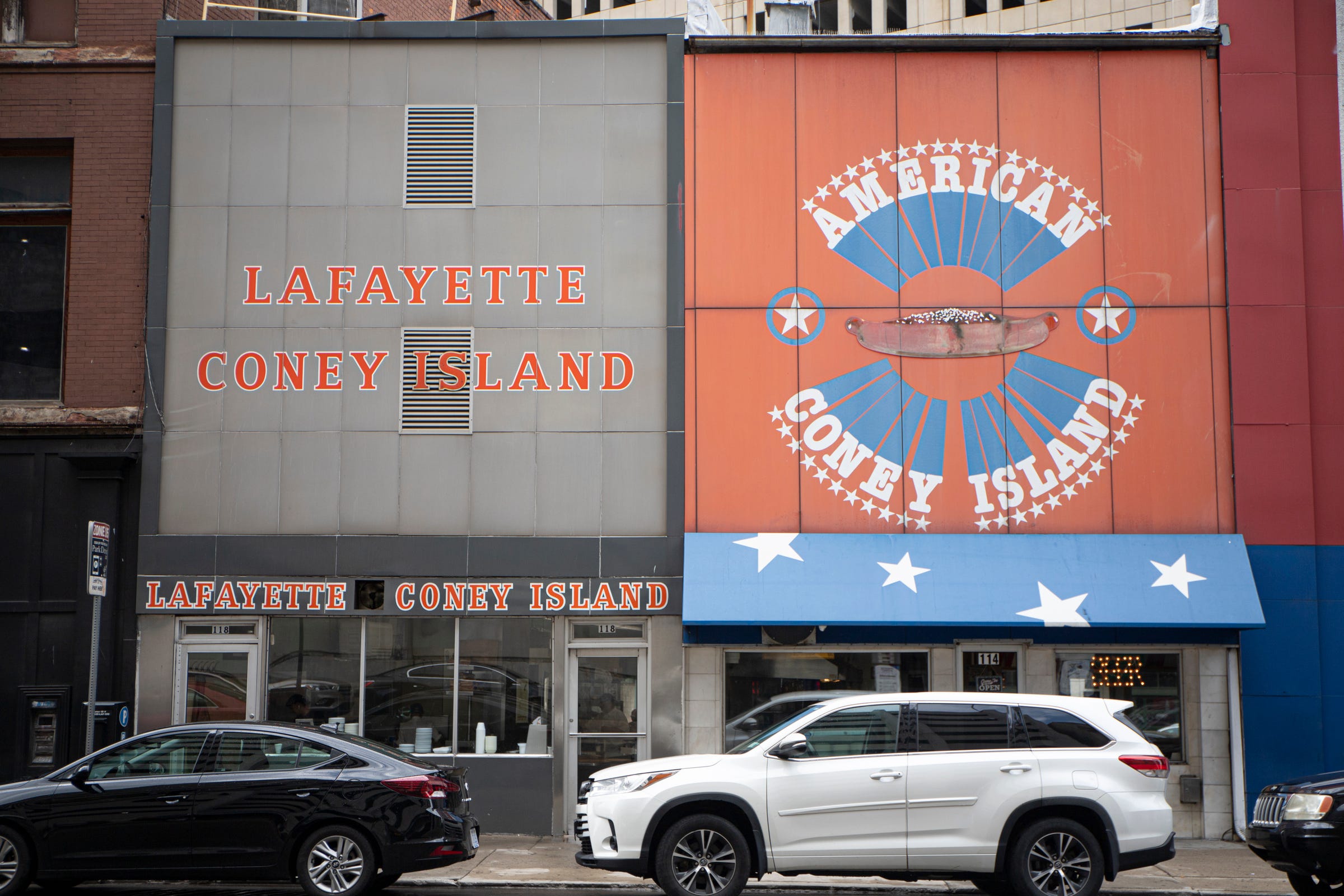 Lafayette Coney Island fires back at American, posts pest control report