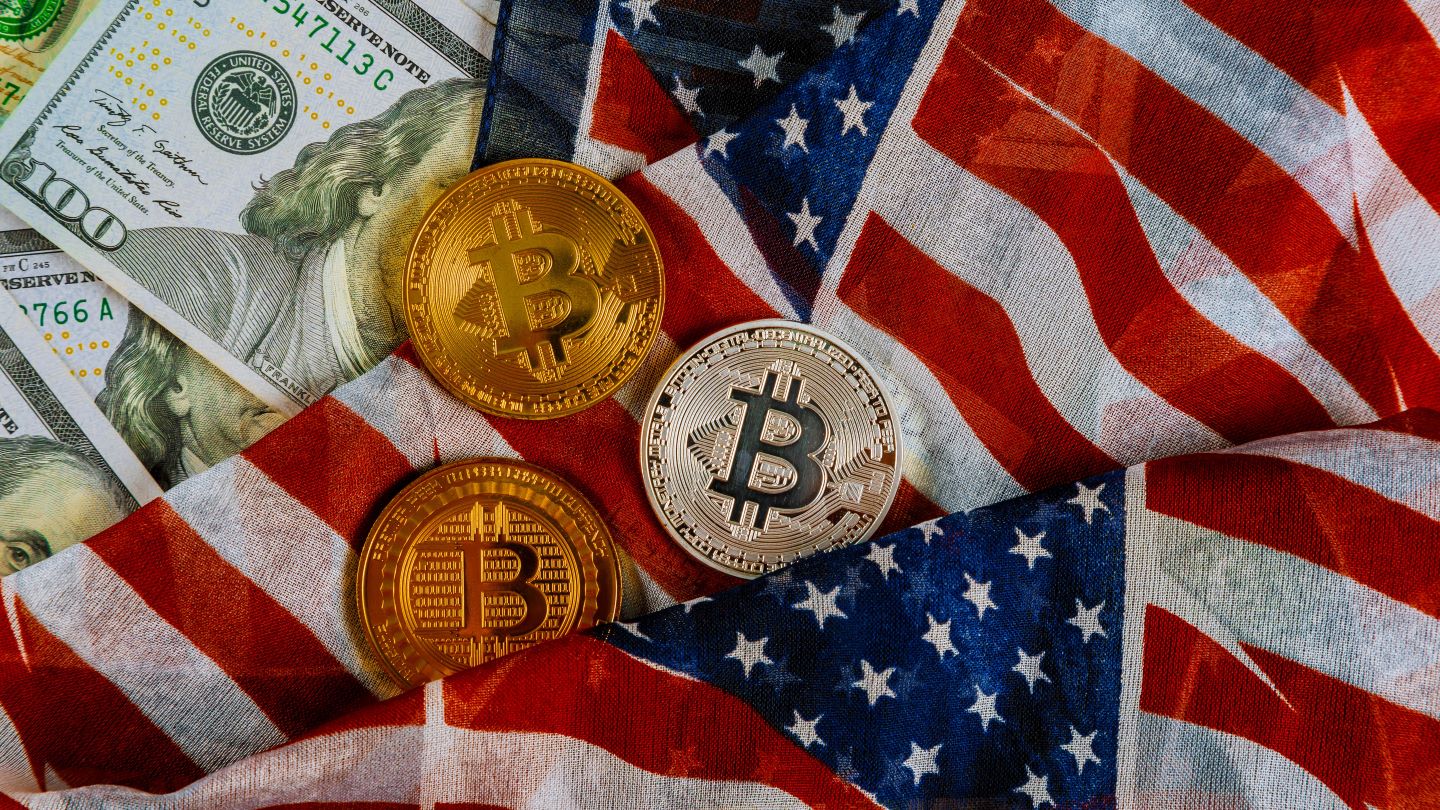 US President signs executive order banning CBDCs