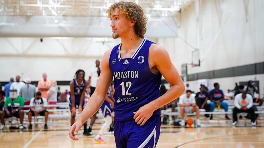 Noah Neumann discusses high school basketball and social media success