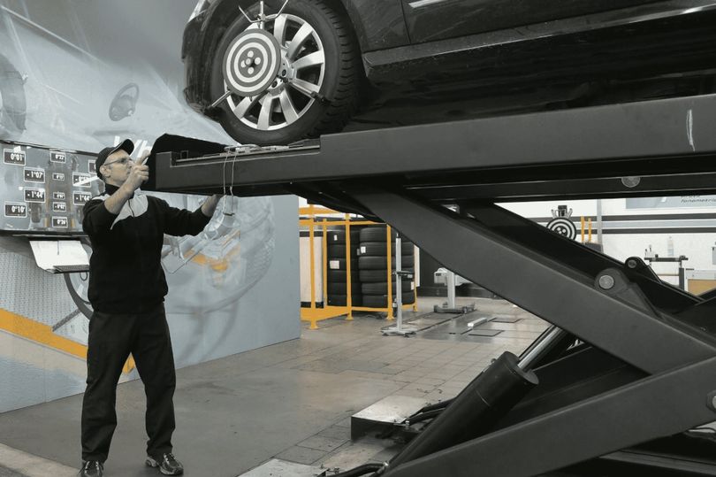 Mechanic warns drivers using three phrases will get you 'ripped off' at ...