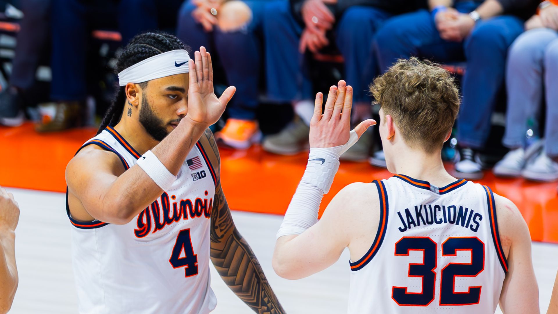 Illinois slides down one spot in AP Poll after 1-1 week