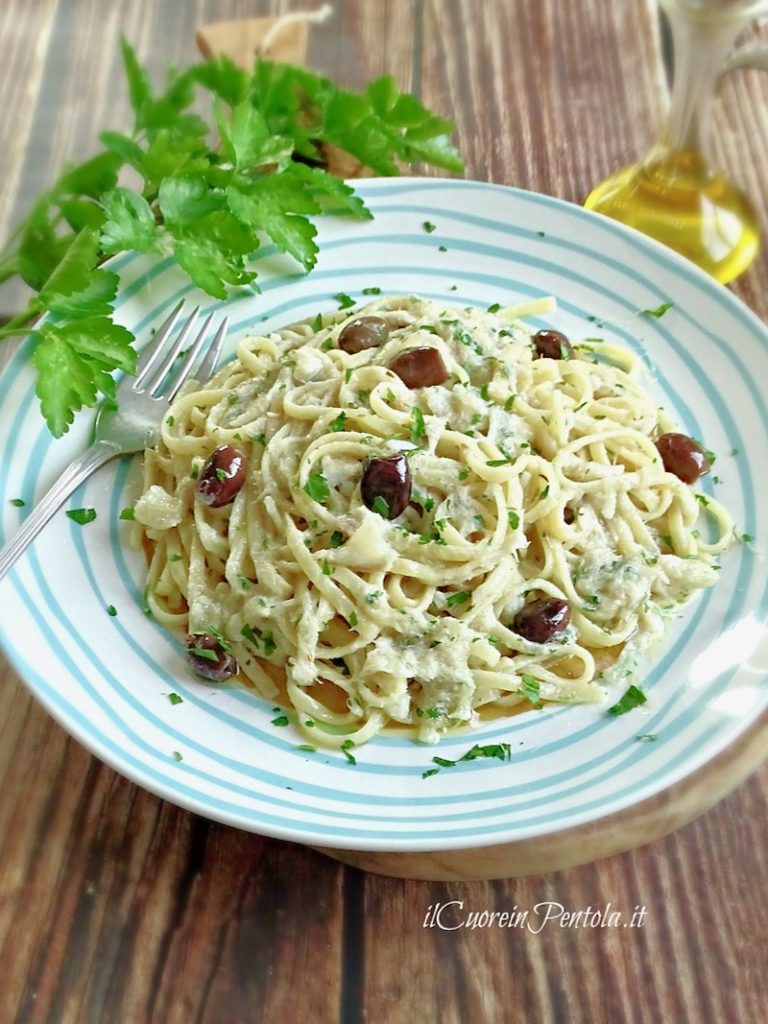 Pasta con baccalà mantecato