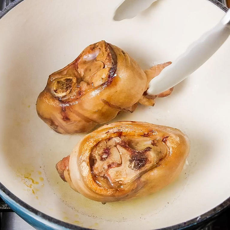 This Is Our Favorite Hack For Making A Split Pea Soup No One Can Turn Down