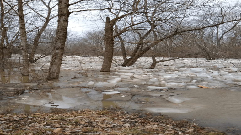 Tracking the potential for ice jam flooding