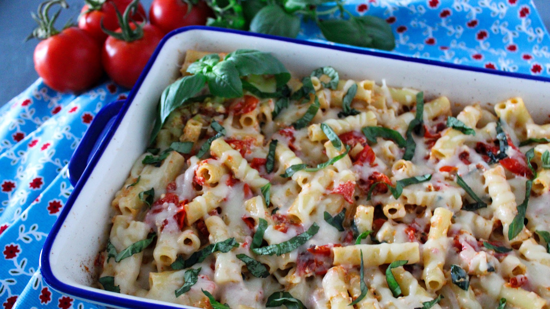 Baked Feta Pasta Has Become A Viral Trend That We're Seeing Everywhere ...
