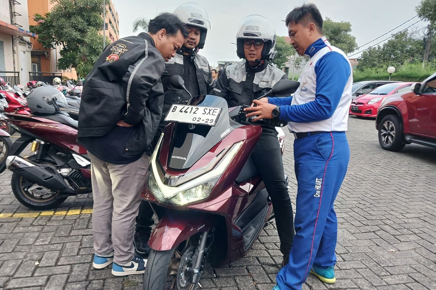 Pertama Jajal Honda PCX 160 RoadSync, Anggota Komunitas PCX Bilang Begini