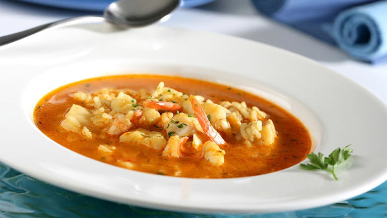 10 recetas de sopas caseras para combatir el frío