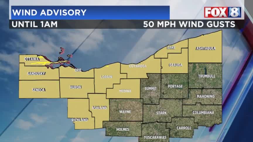 Wind Advisory: 50 mph gusts and snow tonight