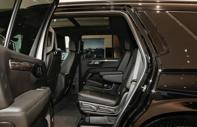 奔驰GLE的对手来了，车长5382mm，配2.7T+10AT，开着有面子