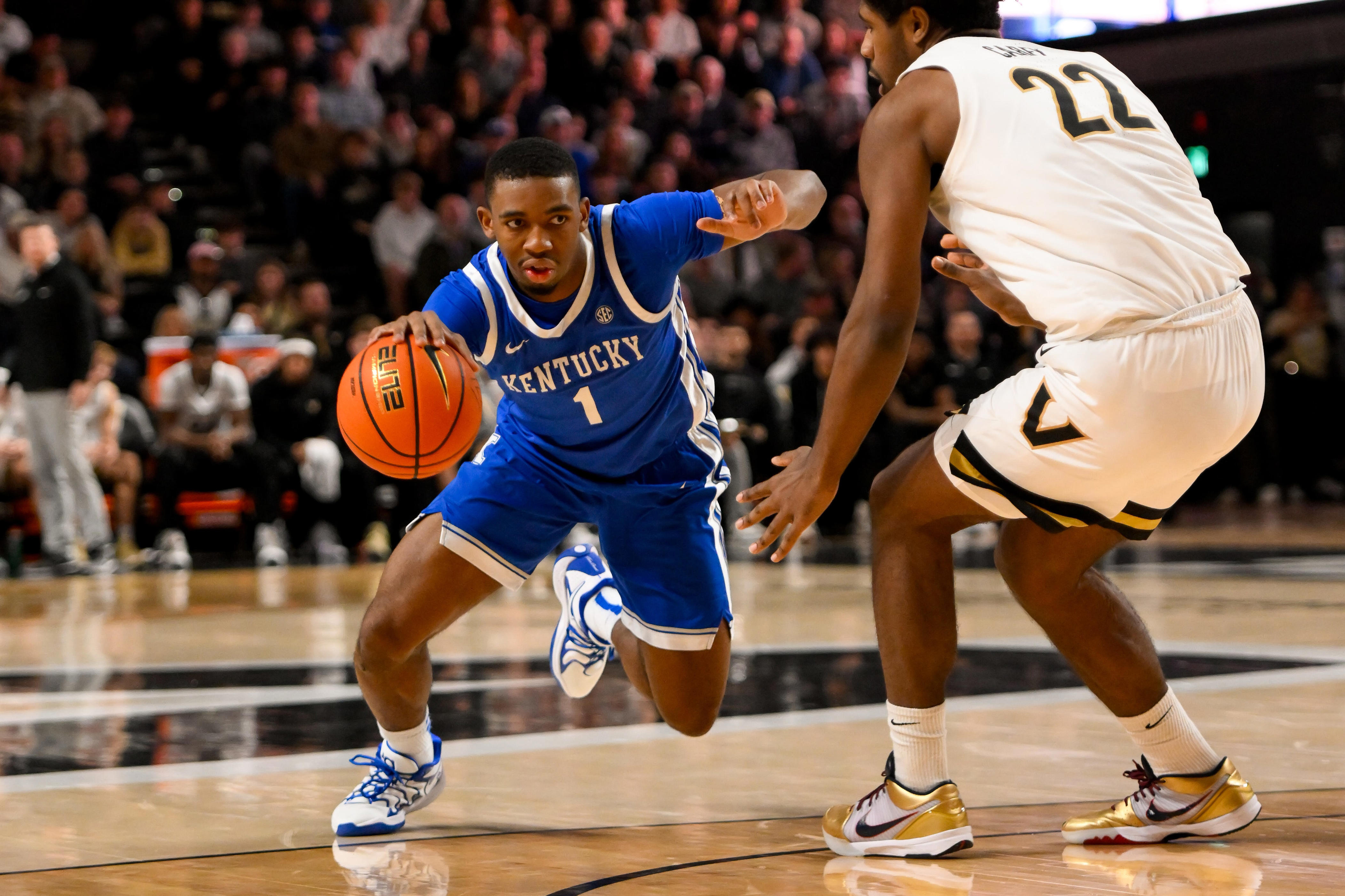 Kentucky basketball injury update: Lamont Butler sidelined with ...