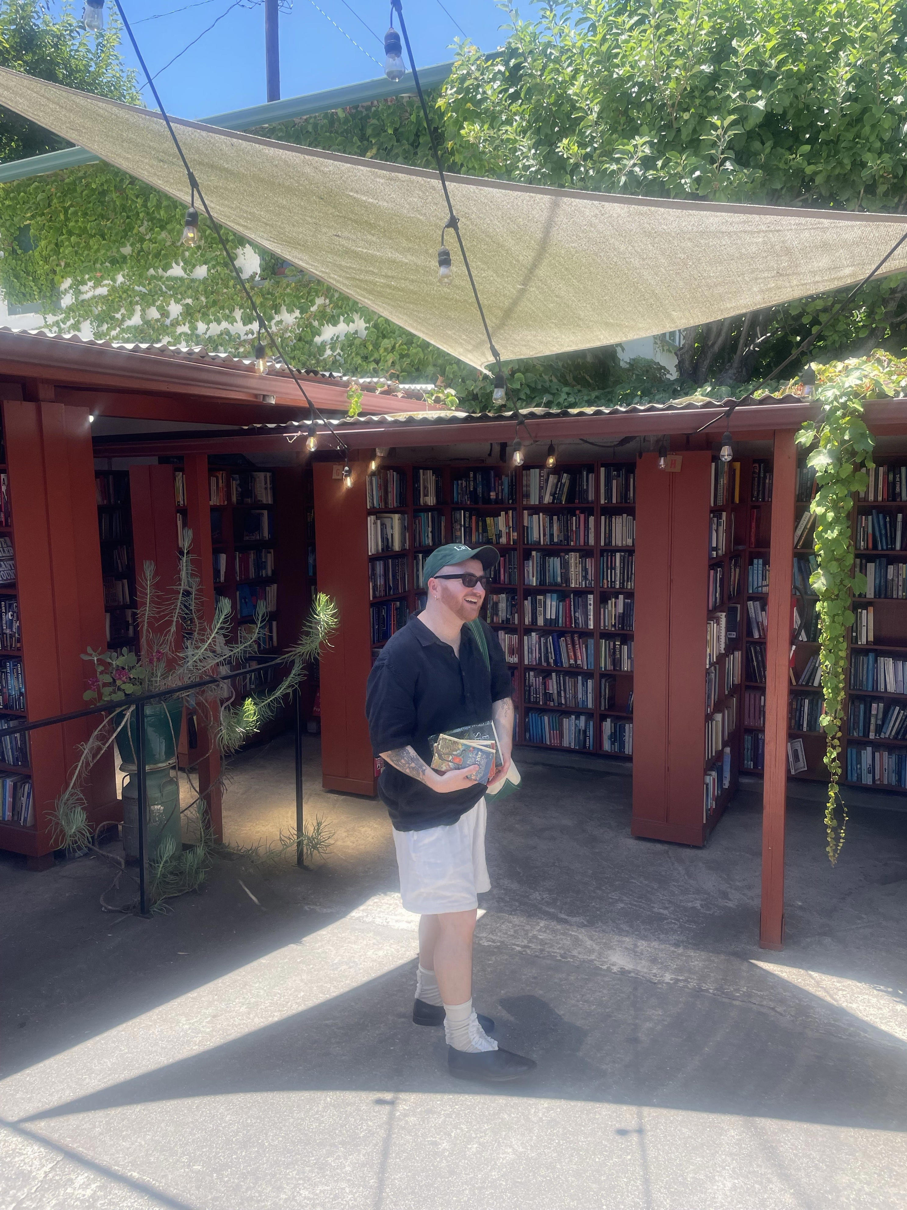 You should read more books in 2026 – 8 tips to make it happen