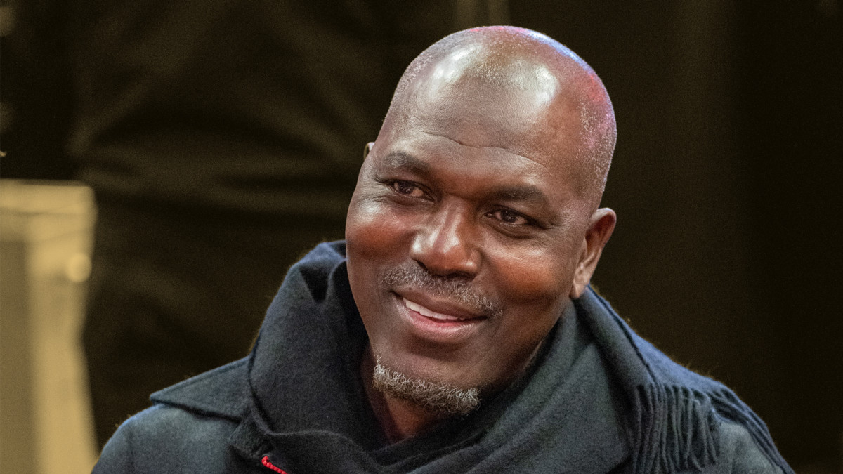 "I think he would have been a good 3-point shooter" - Hakeem Olajuwon's ...