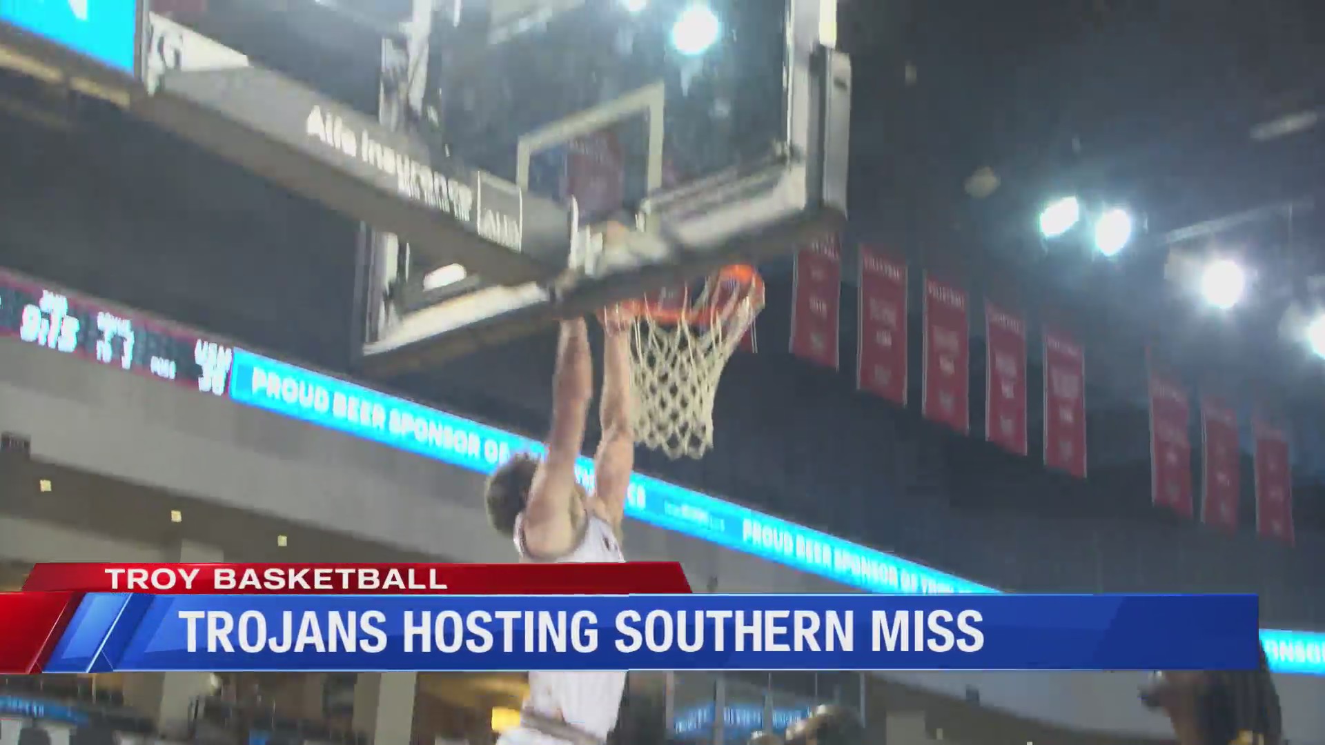 Troy Hoops uses dominant first half to take down Southern Miss