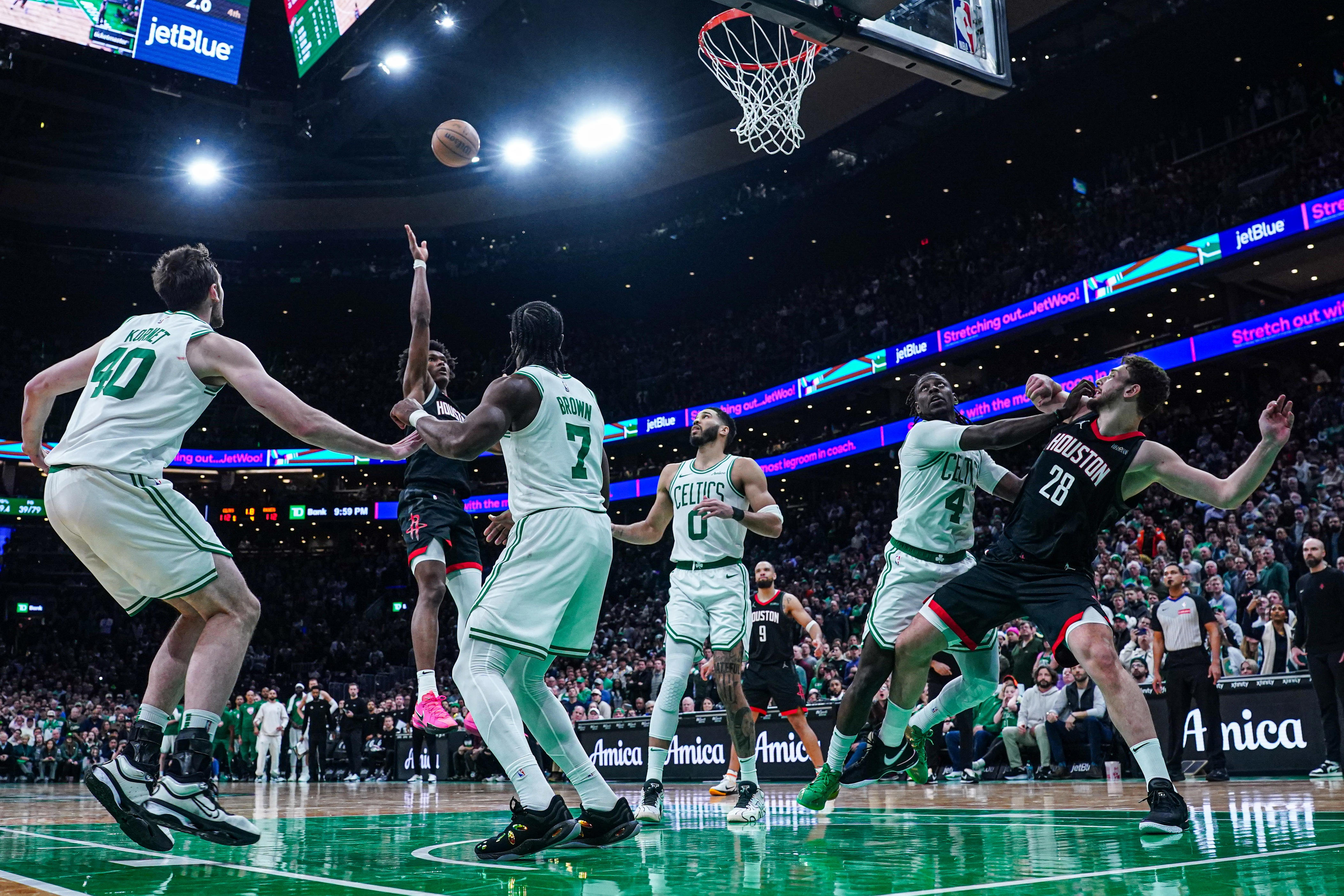 Jaylen Brown breaks down Celtics' defensive miscue on Amen Thompson's ...