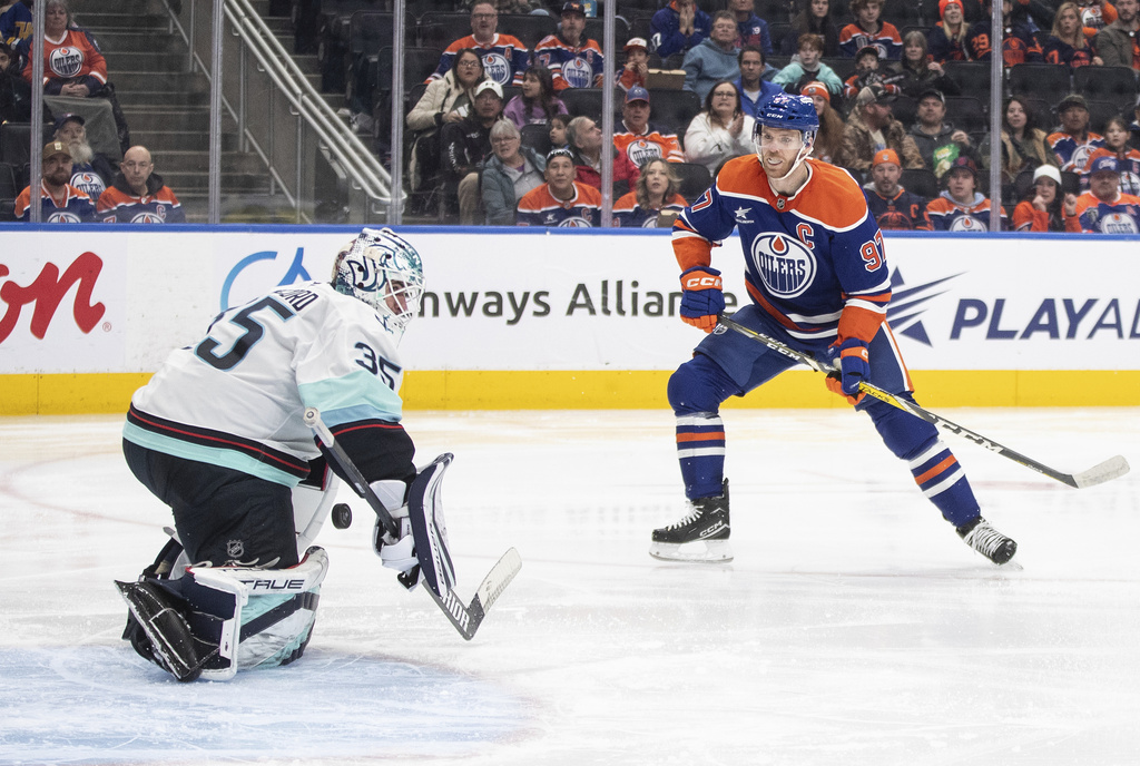 McDavid, Perry lead Oilers to 4-2 win over Kraken