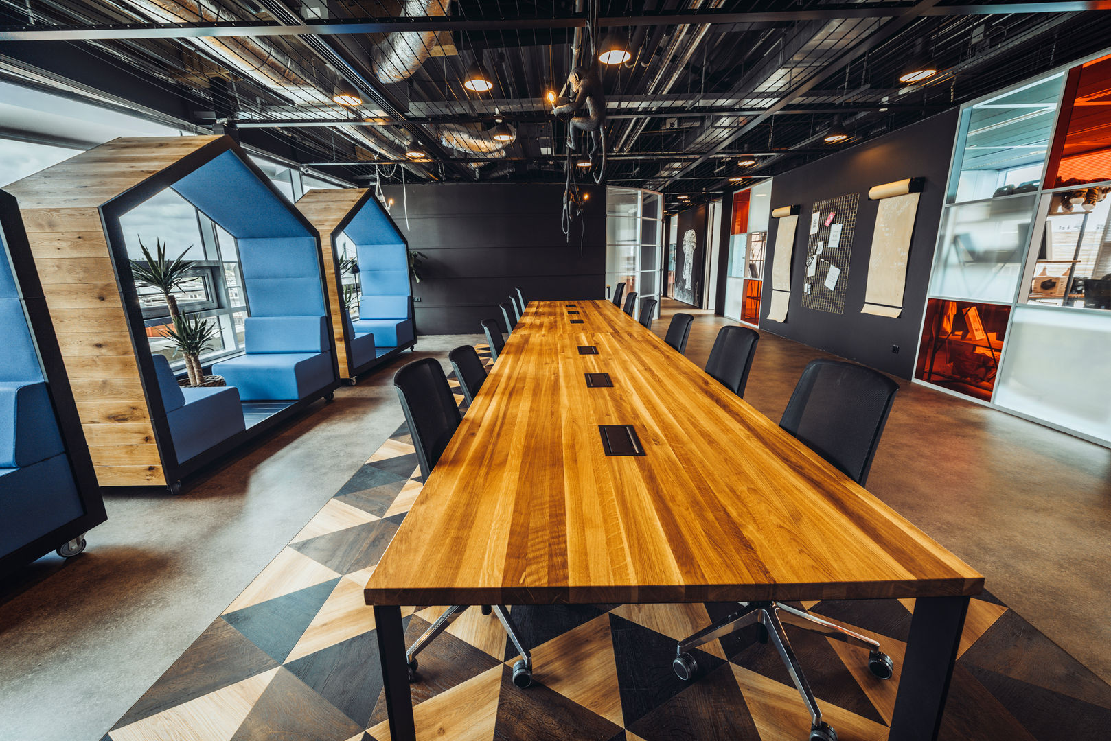 Moderner Arbeitsplatz: Einrichtungstrends im Jahr 2025