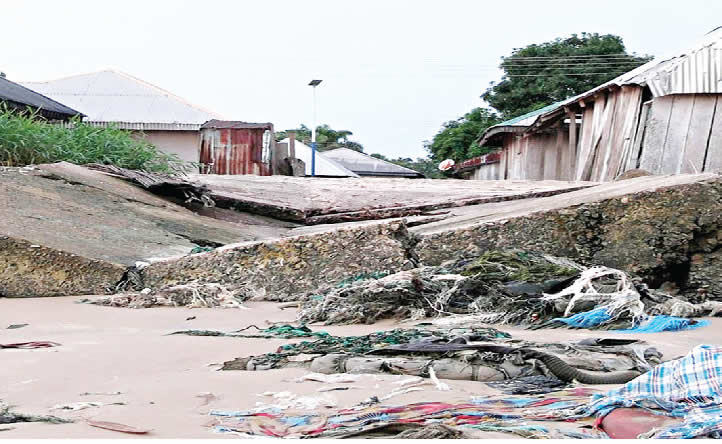 Bayelsa oil-rich community nears extinction as erosion threatens homes ... Bayelsa oil-rich community nears extinction as erosion threatens homes ...