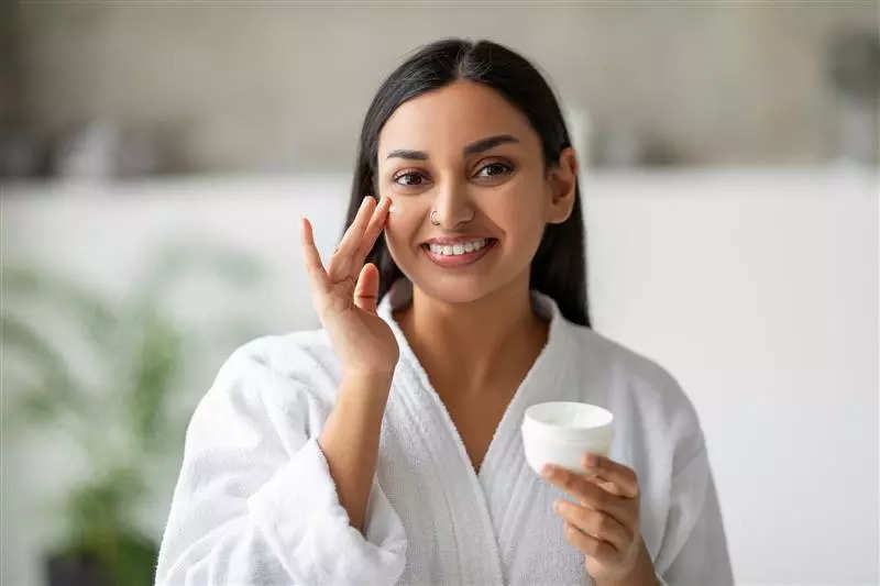 Acupuncture, exercise, inner wellness: A holistic path to radiance