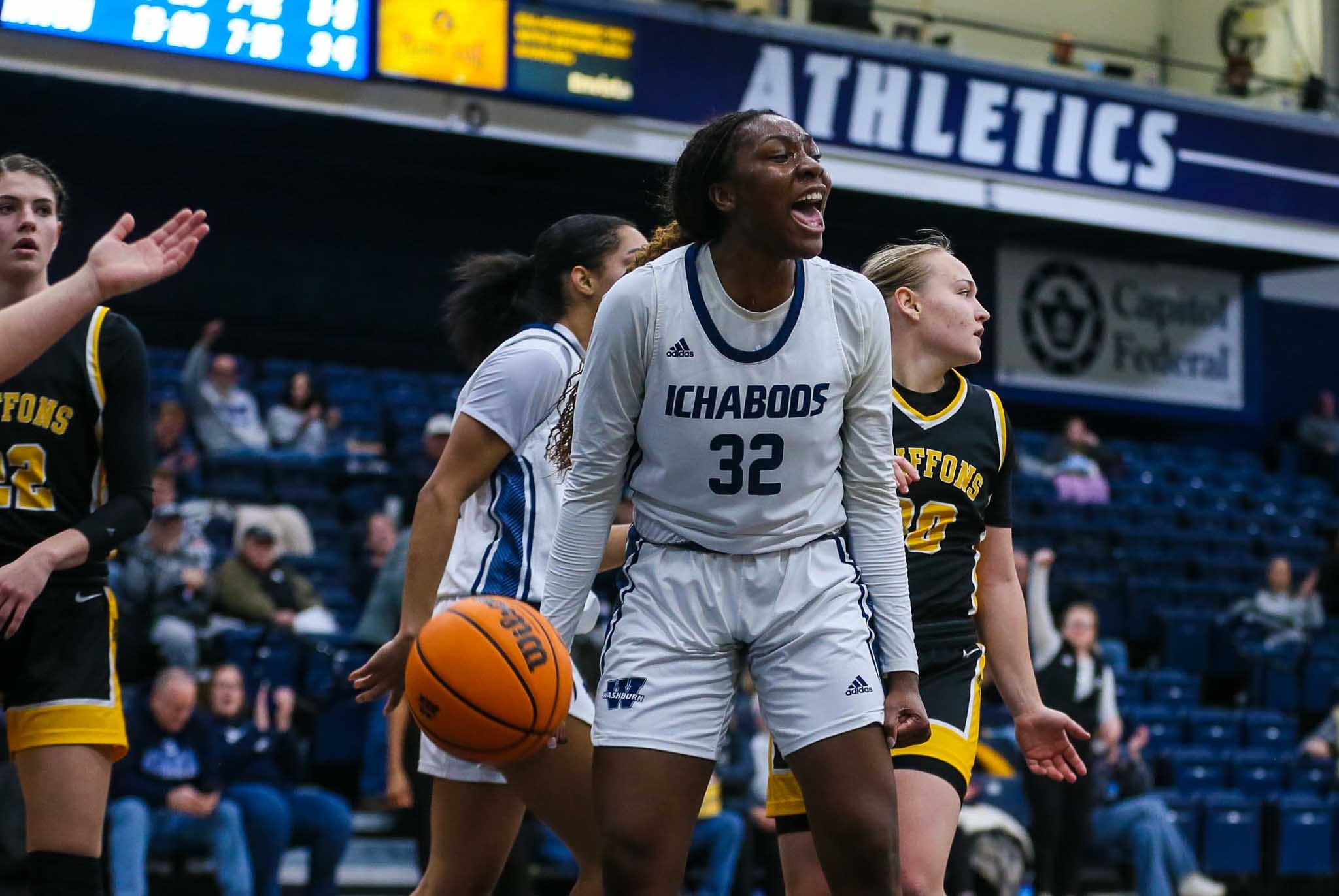 'She’s doing it all': Washburn basketball's Nwidadah leads nation in ...