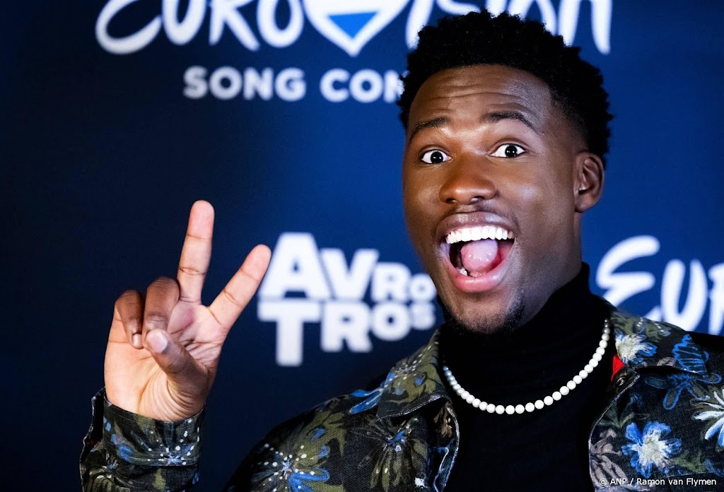 Claude presenteert vandaag songfestivalinzending dag na lek