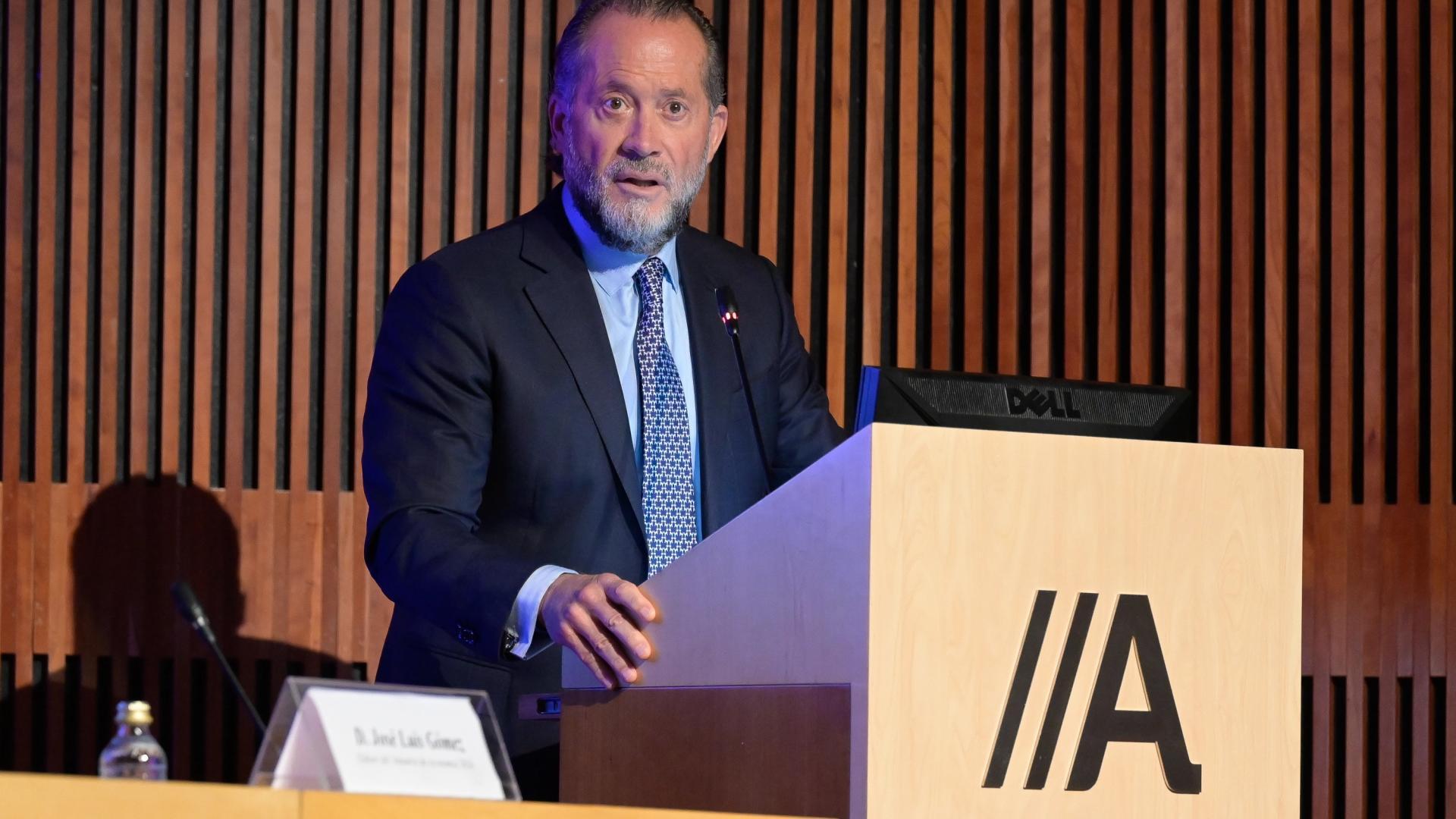 Abanca dispara su beneficio hasta los 1.200 millones tras la compra de ...