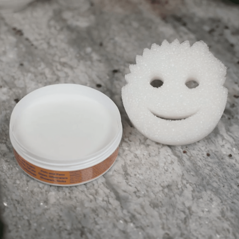 A 'holy grail' brow pencil, viral cleaning paste and more editor ...