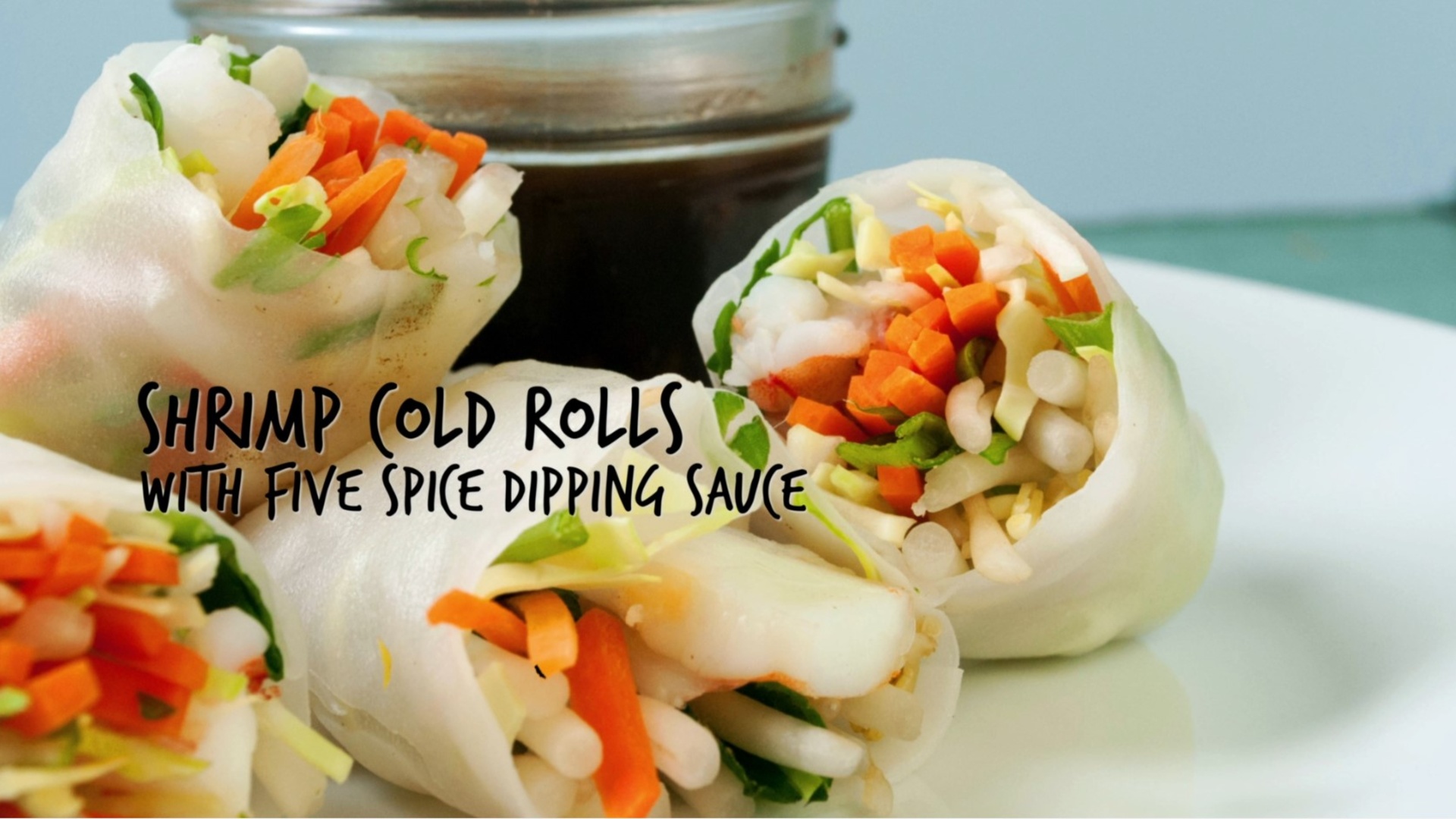 Rouleaux de papier de riz aux crevettes avec trempette aux cinq épices ...