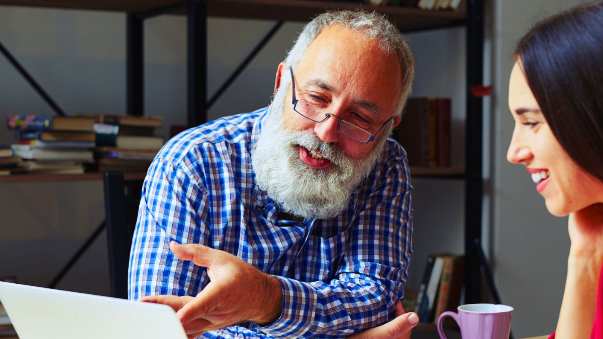 15 Lucrative Online Businesses to Start for Less Than $200