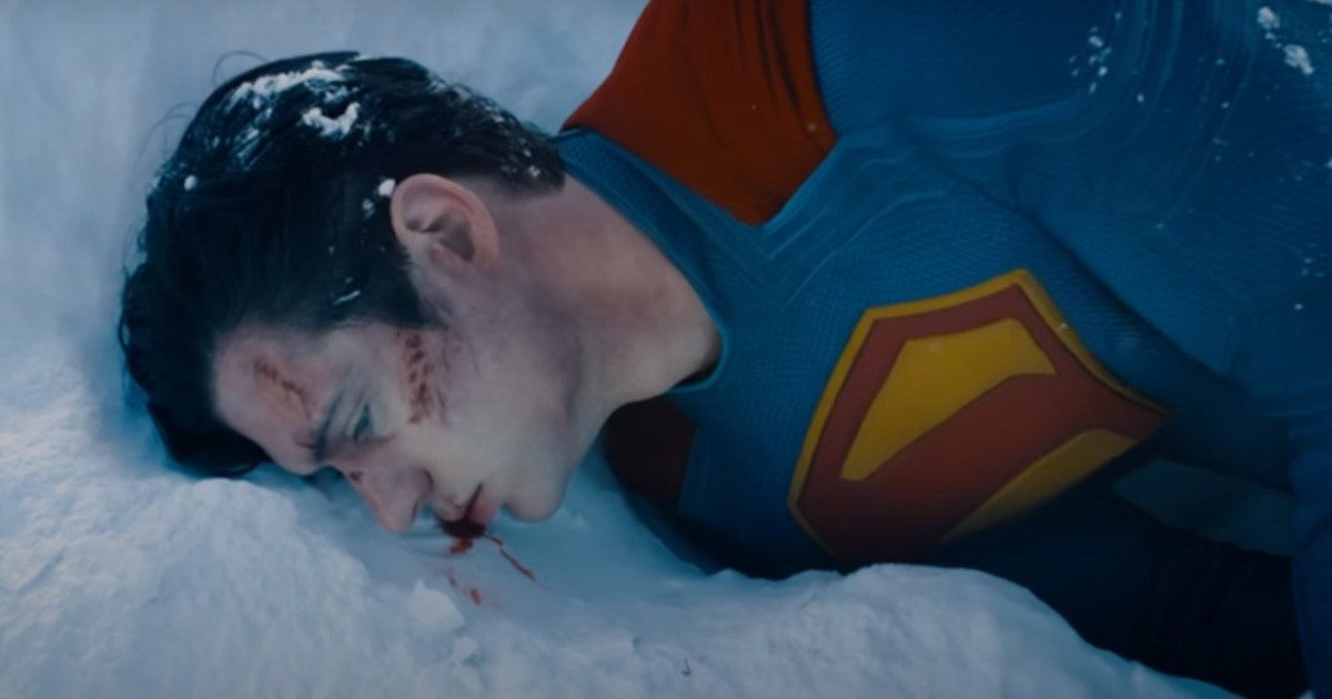 David Corenswet's Superman Shot Draws Backlash, James Gunn Responds David Corenswet's Superman Shot Draws Backlash, James Gunn Responds