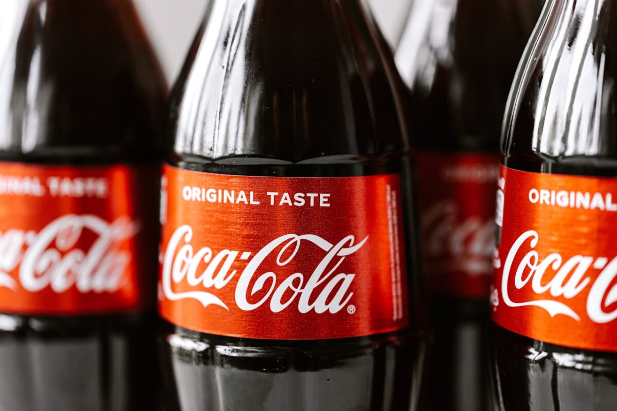 Coca Cola: la bevanda più famosa al mondo cambia sapore, tutto grazie a ...