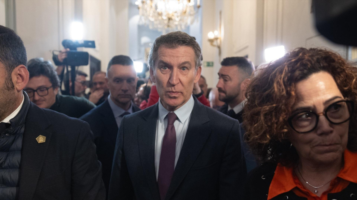 Feijóo se desmarca de las críticas de Pons a Trump