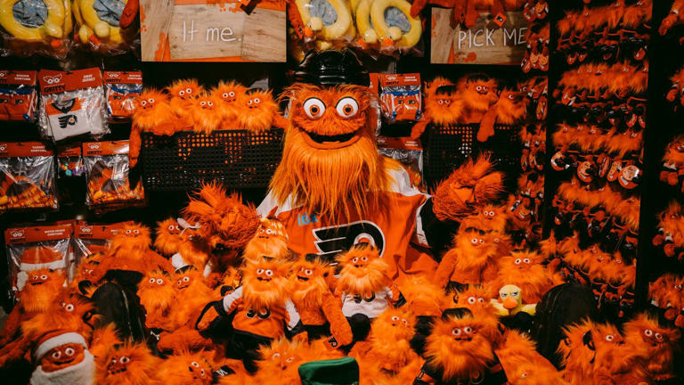 New Gritty store opens at Wells Fargo Center