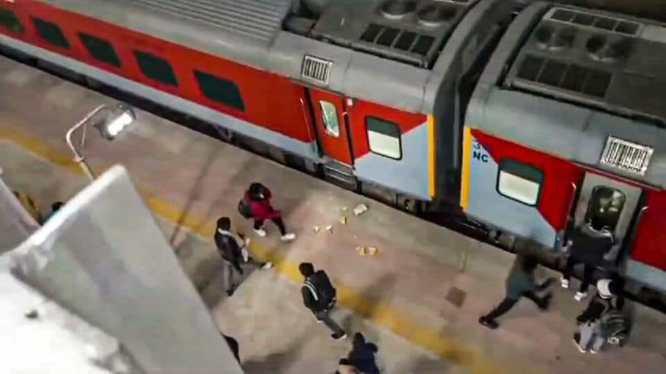 ‘Take care of each other’s feelings': Railways appeal devotees after ... ‘Take care of each other’s feelings': Railways appeal devotees after ...