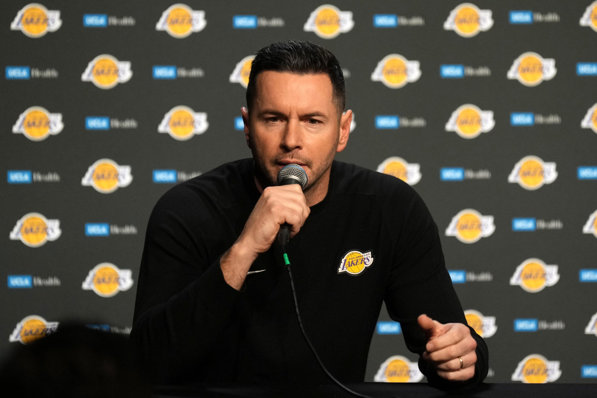 Lakers Dealt Concerning Roster News Before Warriors Game