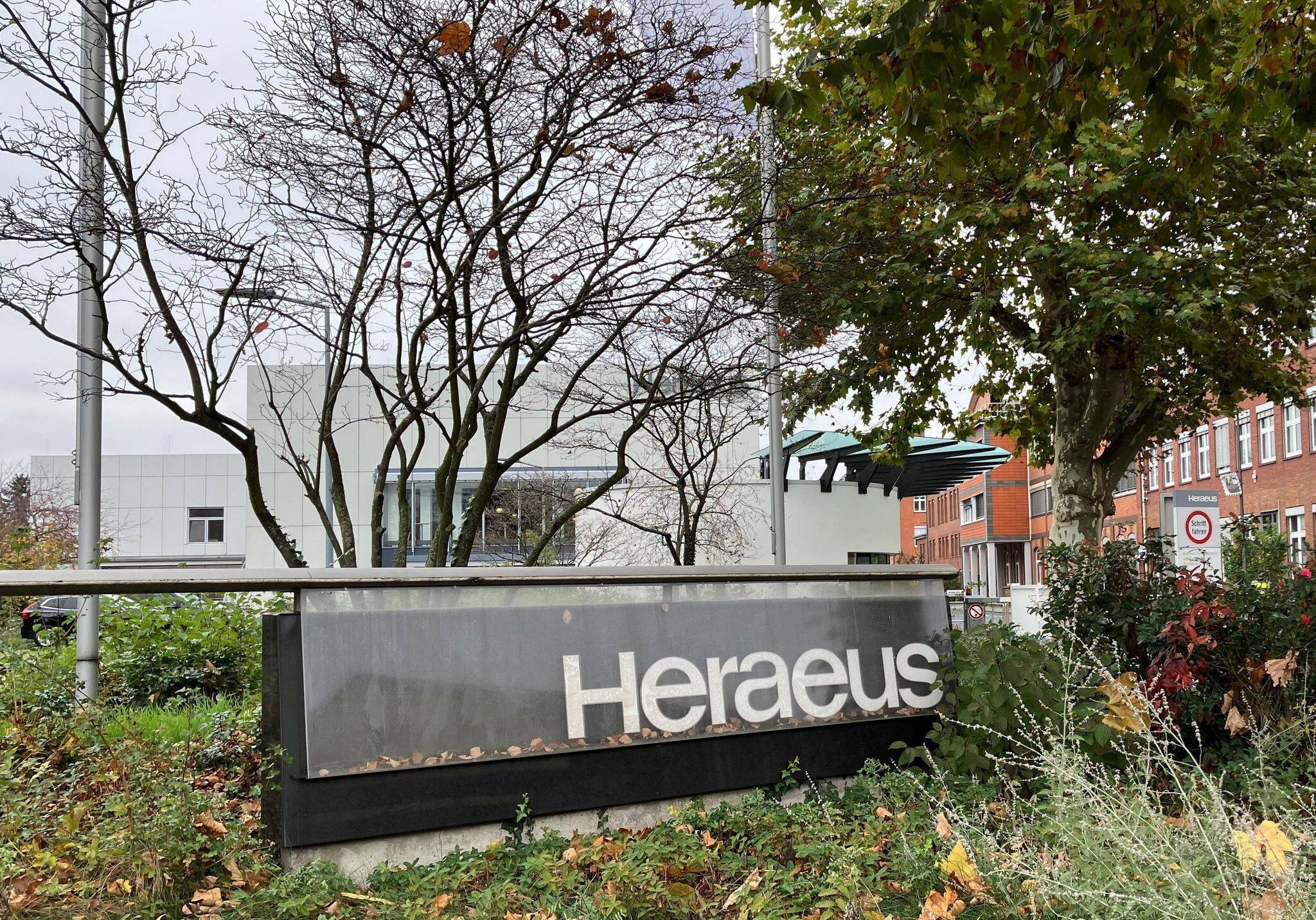 Heraeus legt Materialsparten zusammen