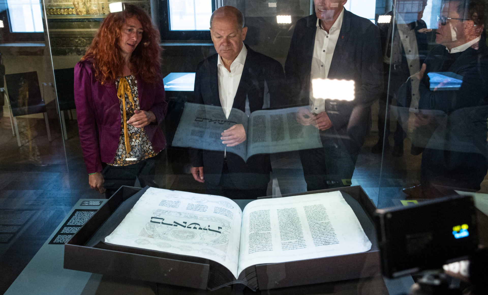 Curiosities about the Codex Sassoon, the world’s oldest Bible Curiosities about the Codex Sassoon, the world’s oldest Bible
