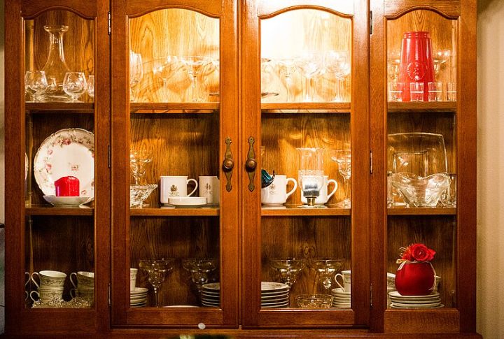 10 Creative Ways to Give Your China Cabinet a New Life