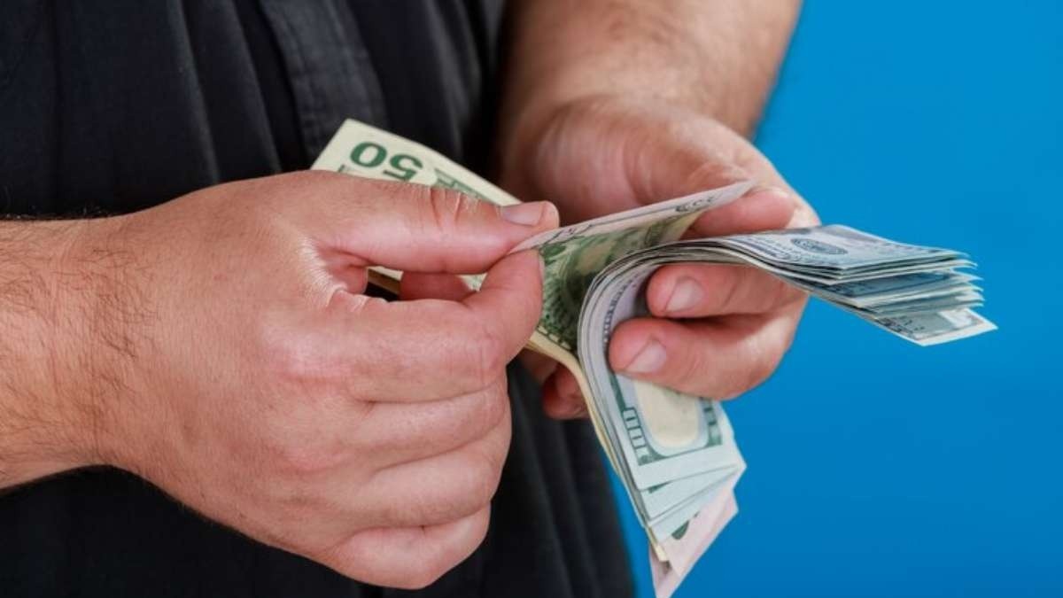 How long does it take for the IRs to send you a refund after your return?