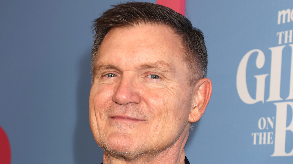 Scream 7 director Kevin Williamson celebrates start of filming