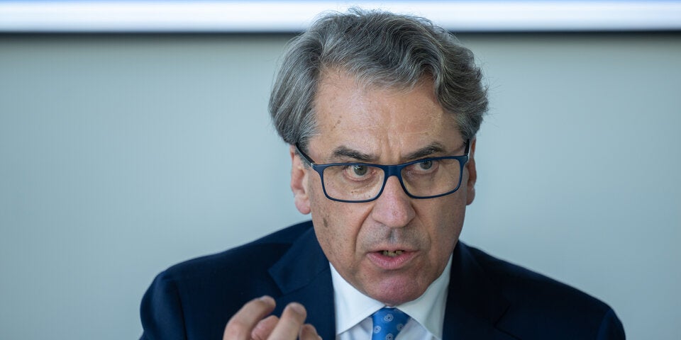 Ex-KTM-Boss Stefan Pierer zieht sich auch als Pierer Industrie-Vorstand ...