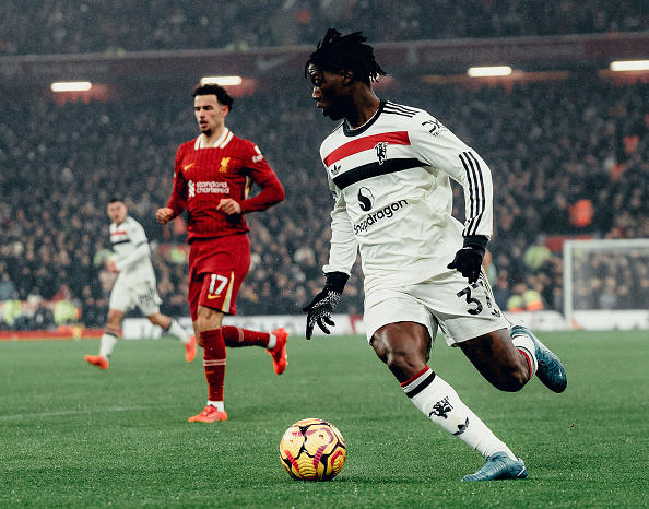 Chelsea's transfer stance on signing Kobbie Mainoo from Man Utd